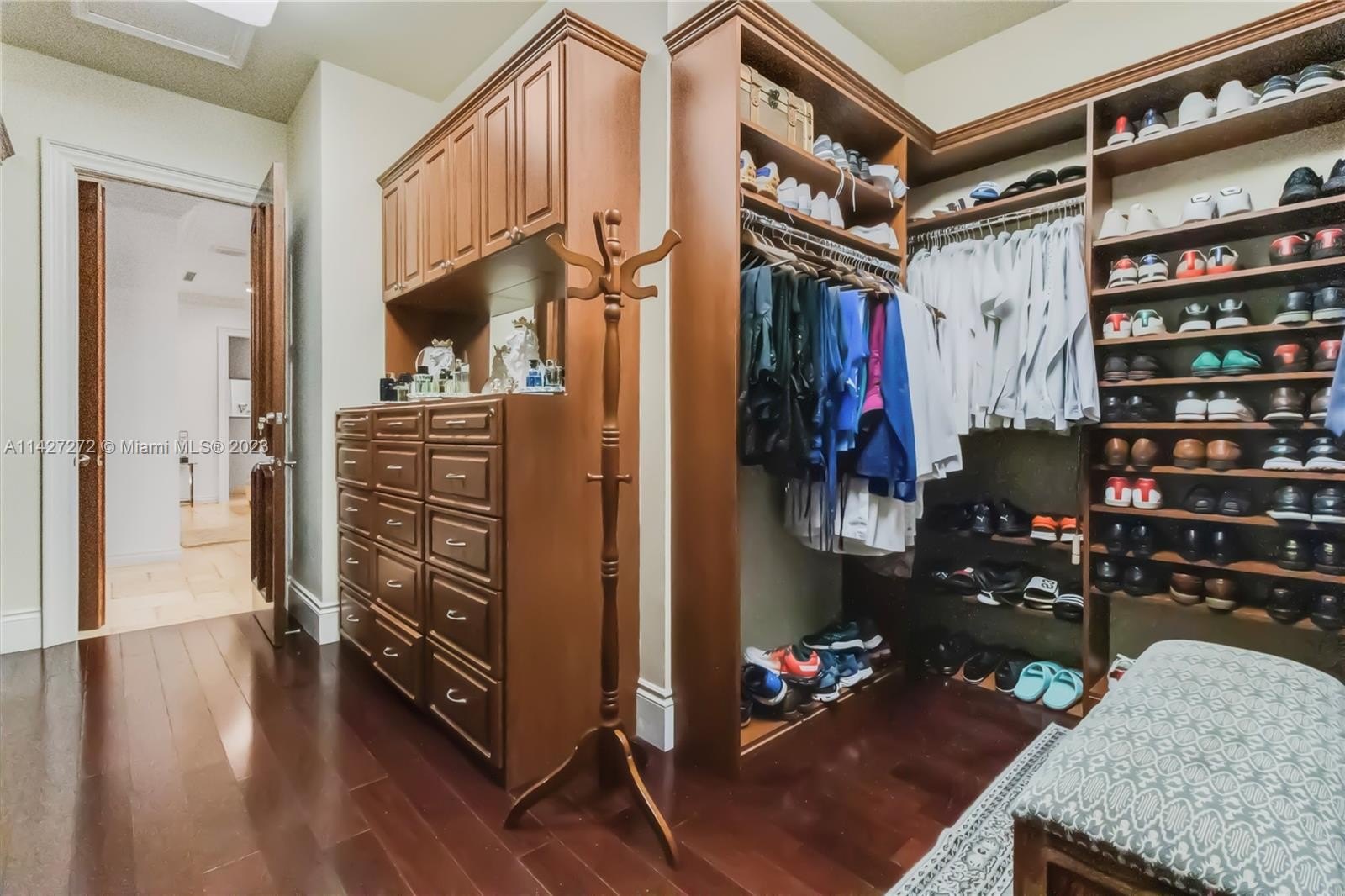 My Realty Group – The Miami mansions